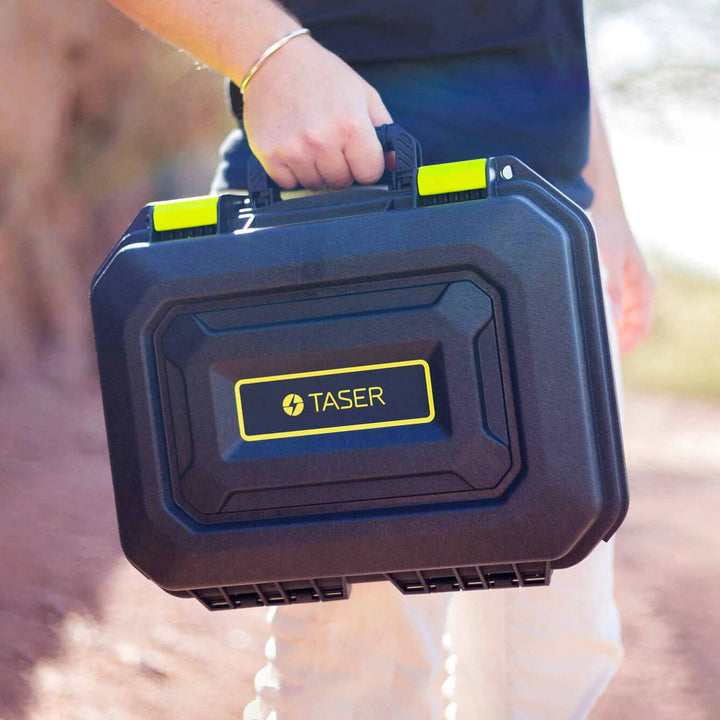 Bolt 2 – TASER Self-Defense